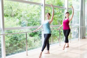5 ways to prevent common knee and hip injuries for dancers | Hip & Knee ...